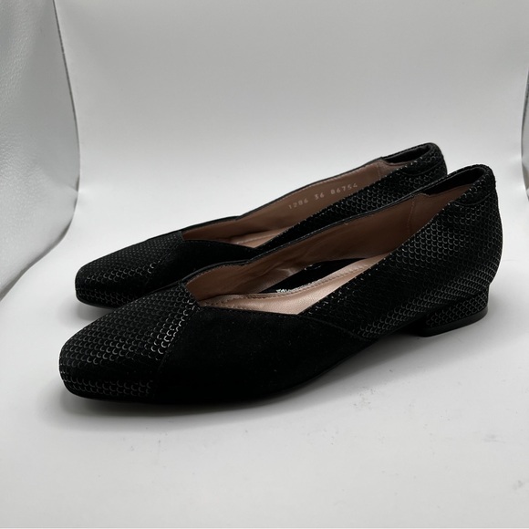 BeautiFeel | Shoes | Beautifeel Saoirse Black Shiny Scale Print Pump ...